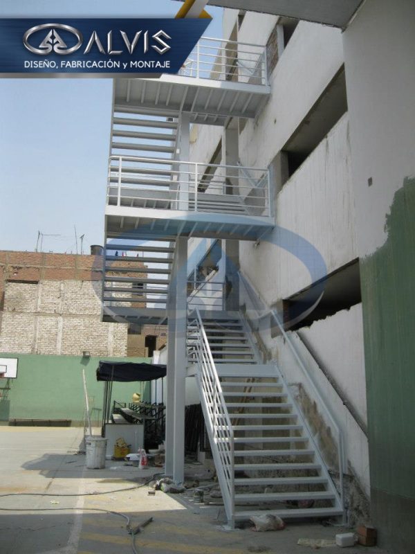 Escaleras Industriales – Alvis Metales